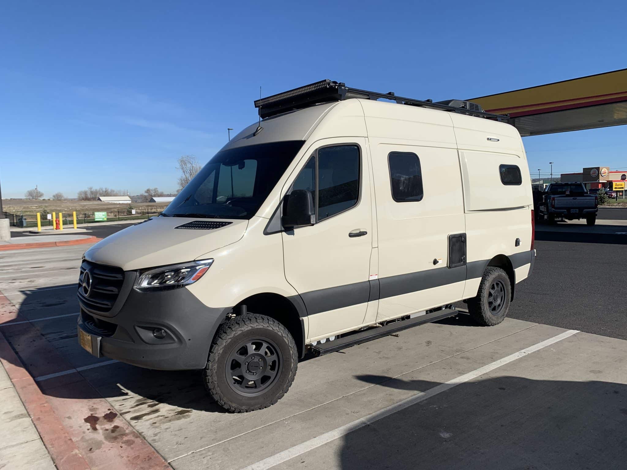 2020 Mercedes Sprinter Camper Van For Sale in Portland, Oregon - Van Viewer