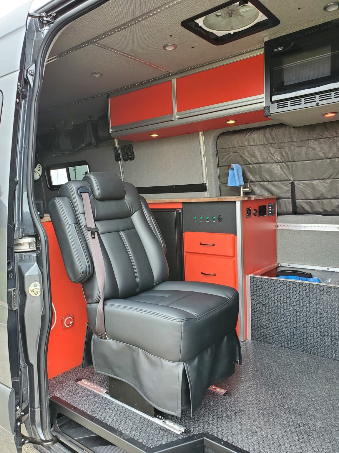 2019 Mercedes Sprinter Camper Van For Sale in Oxnard, California - Van ...