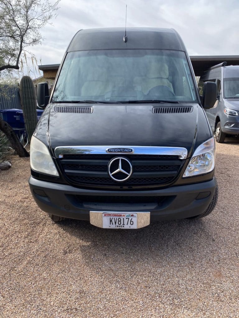 2010 Mercedes Sprinter Camper Van For Sale in Tucson, Arizona - Van Viewer