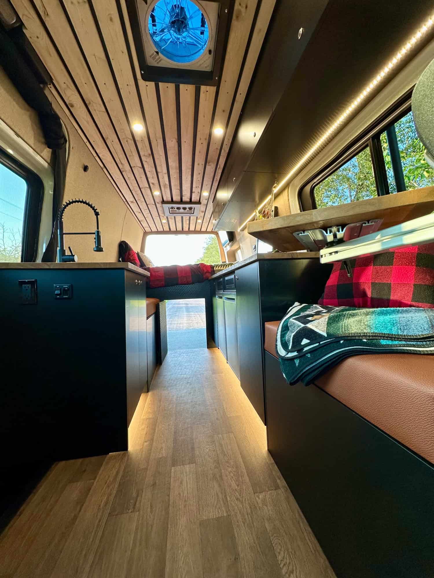2020 Mercedes Sprinter For Sale In Edmonton, Canada - Van Viewer