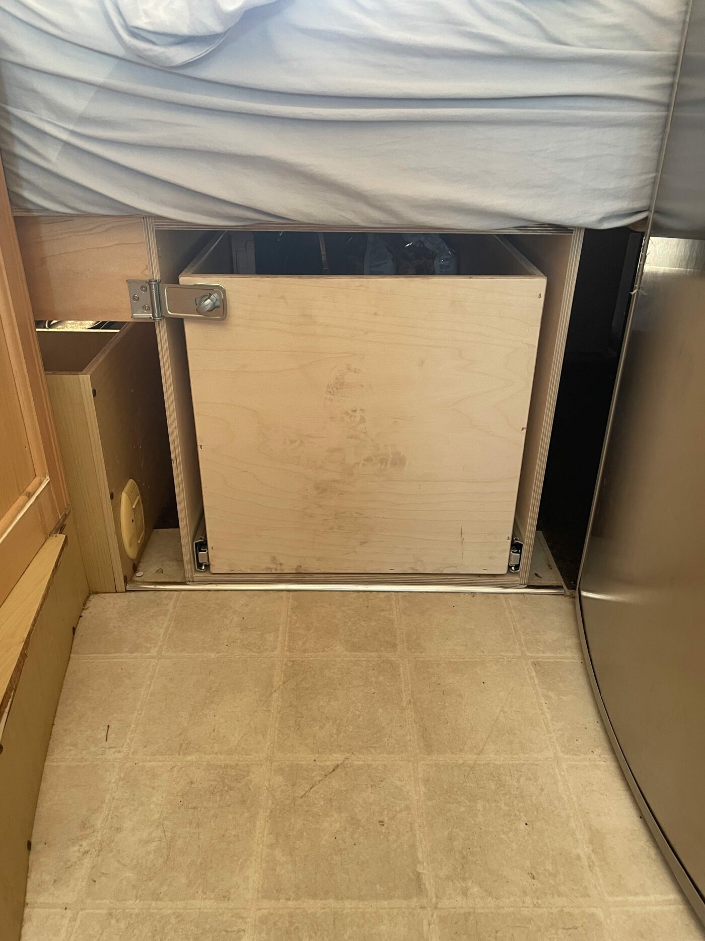 2005 Mercedes Sprinter For Sale In Seattle - Van Viewer