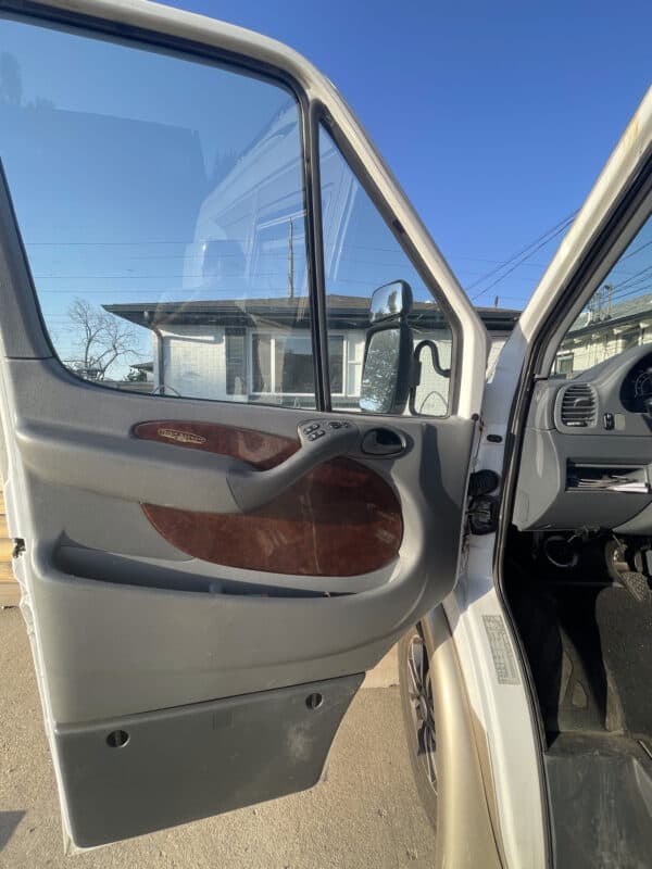 2005 Mercedes Sprinter For Sale In Denver, Colorado - Van Viewer